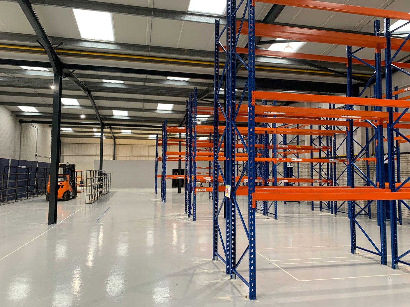 Sportsafe UK LTD - Essex Pallet Racking